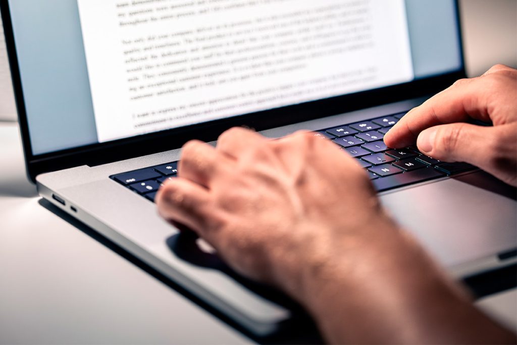 How to Become a Journalism Teacher in Texas